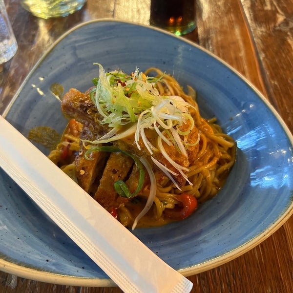 Giraffe - Restaurant in Victoria