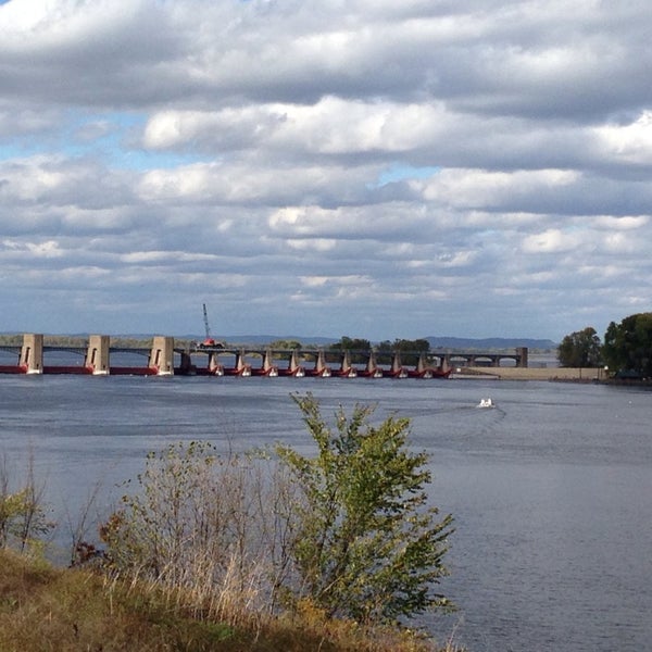 Photos at Dresbach Rest Area/MN Welcome Center - 3 tips