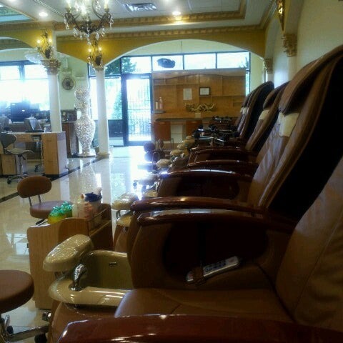 Cleopatra Nails - 18 tips from 297 visitors