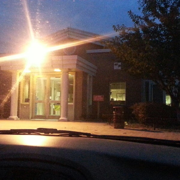 Suffolk County Police - 5th Precinct Headquarters - 2 tips from 79 visitors