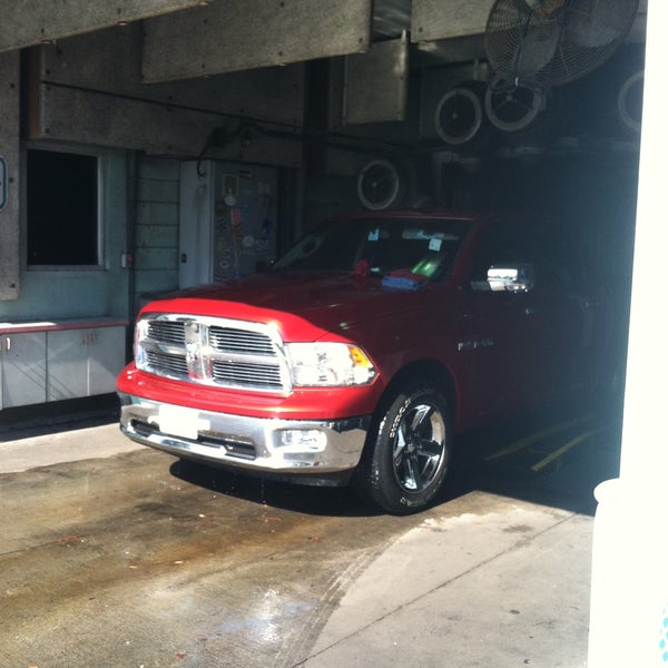 Pronto Car Wash & Quik Lube - Saint Petersburg, FL