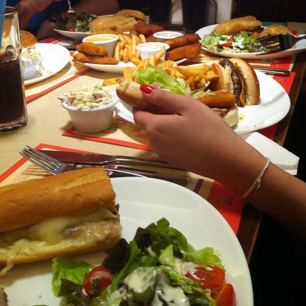 Roadster Diner - Kaslik Highway