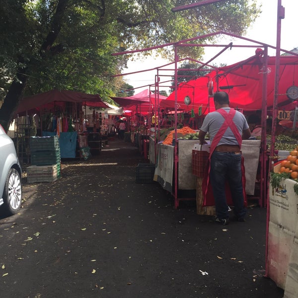 Photos at Mercado Sobre Ruedas Sevilla - Flea Market in Benito Juárez