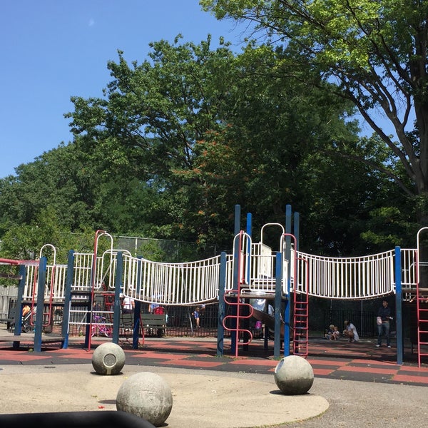 Joseph F. Mafera Park - Park in Ridgewood