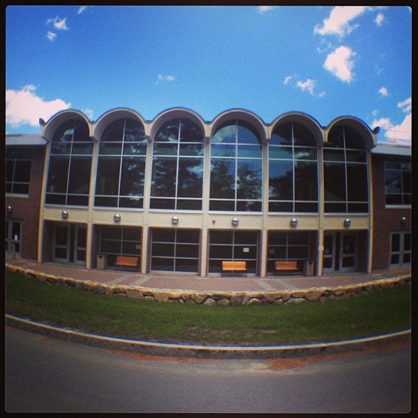 Stillings Dining Hall - Durham, NH