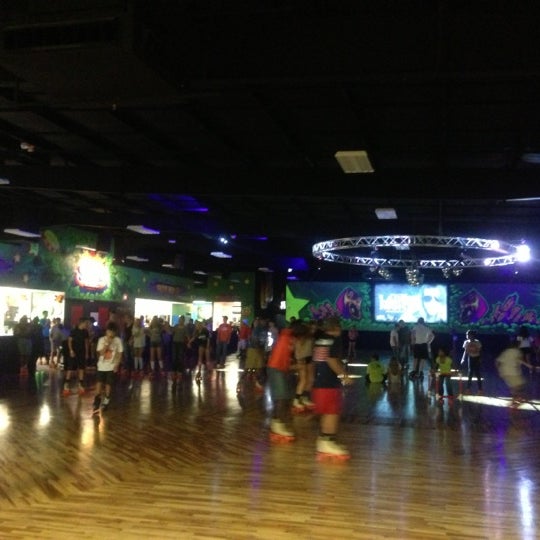 Starlite Family Fun Center - Arts and Entertainment