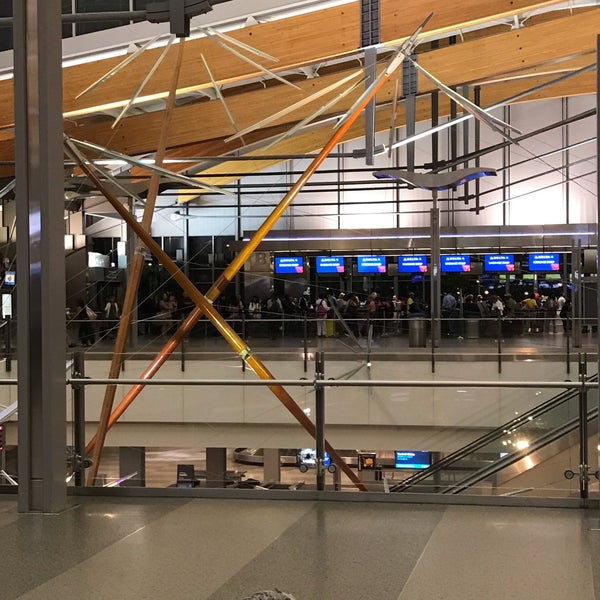 RDU - Gate D17 - Terminal 2