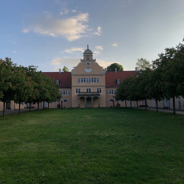 Hotel Jagdschloss Kranichstein - 6 tips from 185 visitors