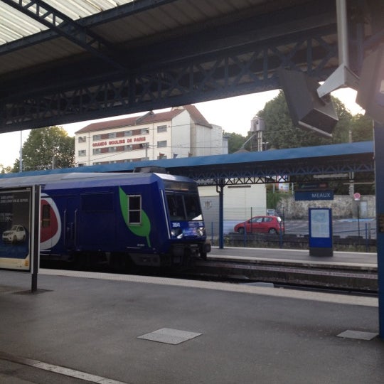 Photos at Gare SNCF de Meaux - Meaux, Île-de-France