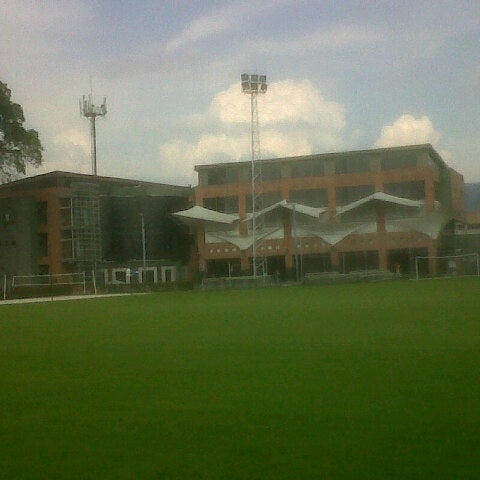 Club Ecopetrol - La Alhambra - Calle 101 con av Suba