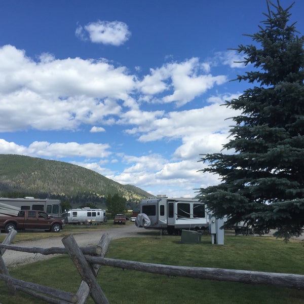 Yellowstone Holiday RV Campground - Campground in West Yellowstone