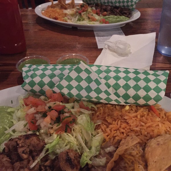 El Cilantro Mexican Food - 764 13th St