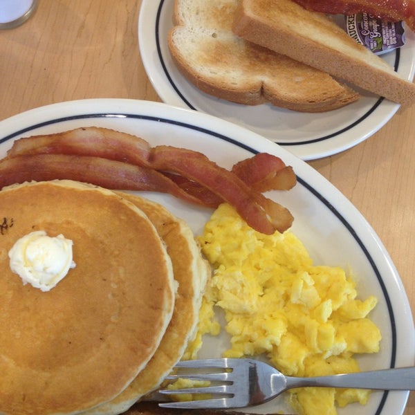 IHOP - Breakfast Spot