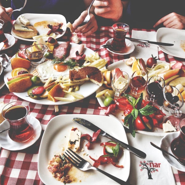 Cafe Nar (Now Closed) - Café in Rumeli Hisarı