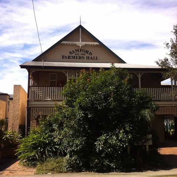 Samford Village - Neighborhood in Samford Village