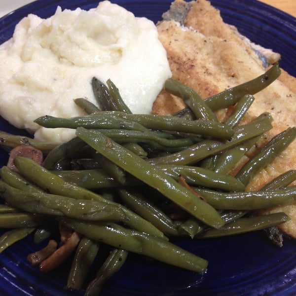 Tamarack Food Court - 9 tips