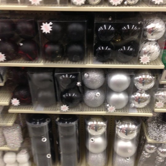 Hobby Lobby - Arts and Crafts Store