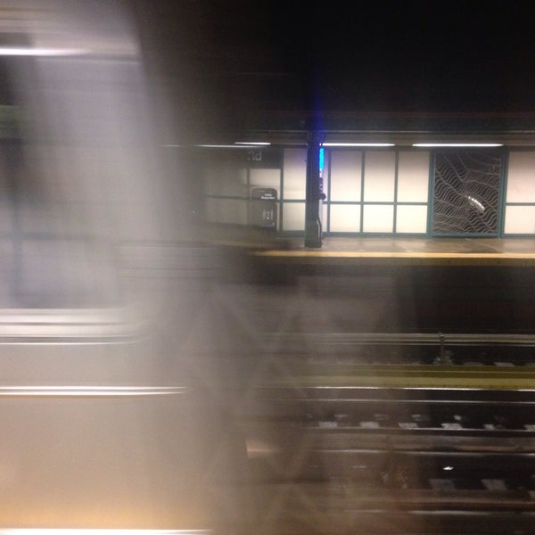 MTA Westchester Square Bx 40/Bx42 - Bus Line in Bronx