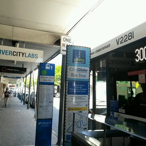 Wickham Street Bus Stop 229 - 2 tips