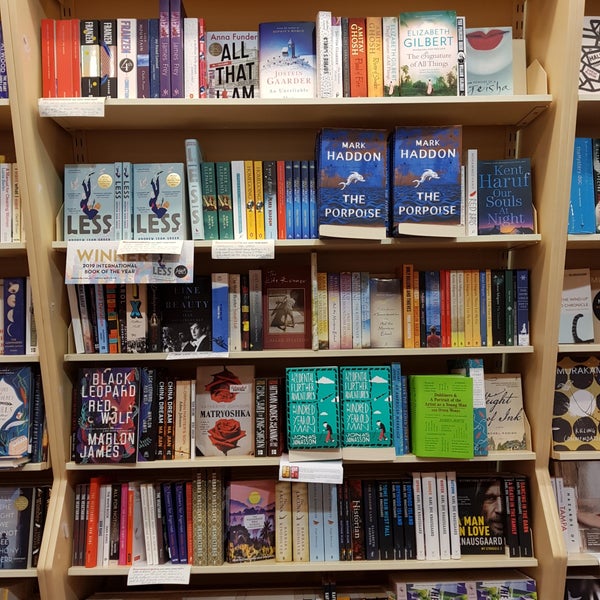 Dymocks - Brisbane City - 72 Queen St