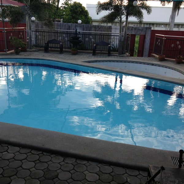 Punta Verde Resort And Convention Center - National Road