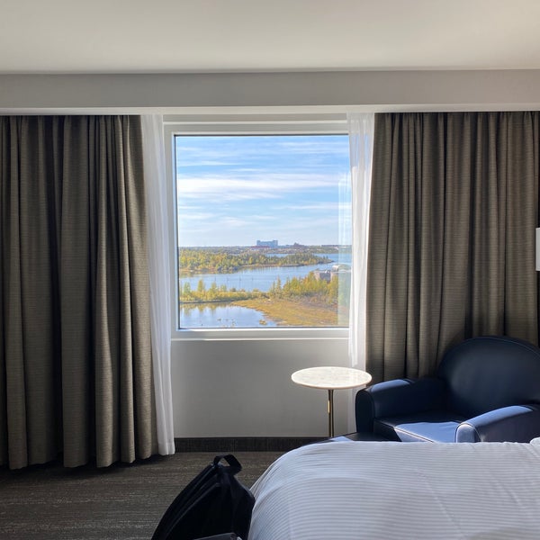 The Explorer Hotel - Hotel in Yellowknife