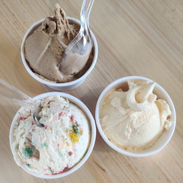 Double Rainbow Cafe - 1 tip from 255 visitors