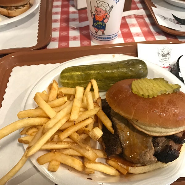 Slope's BBQ - Downtown Sandy Springs - 26 tips from 751 visitors