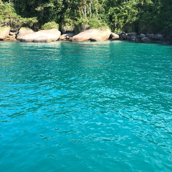 Lagoa Azul - Beach in Paraty