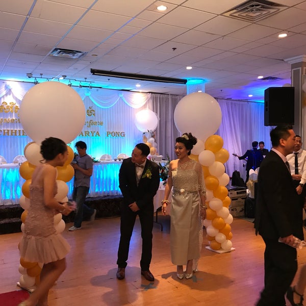 Tong Por - Dim Sum Restaurant in Montreal