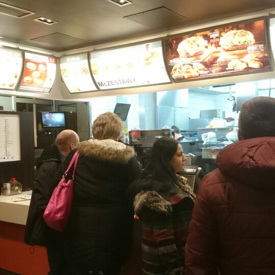 McDonald's - Fast Food Restaurant