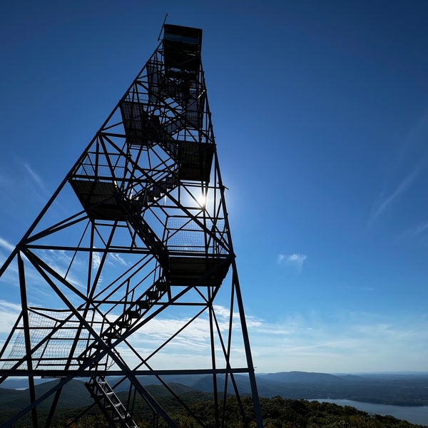 Fire Tower on Mt. Beacon - Trail