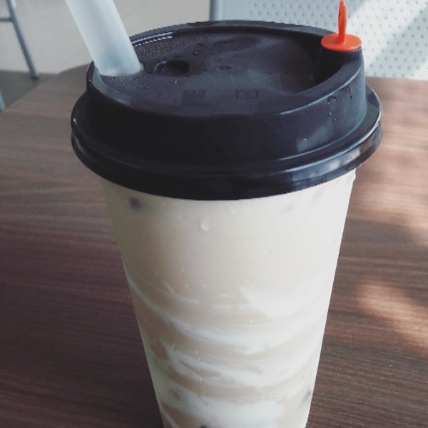 FEU Tech Foodcourt - College Cafeteria in Manila