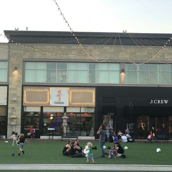 Photos at MarketStreet Lynnfield - Shopping Mall