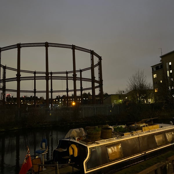Hackney Canal - Canal