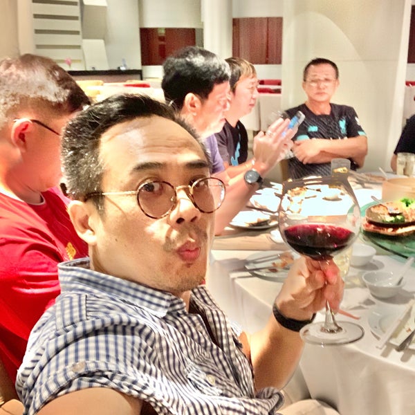 Chi Fan's Instagram, Twitter & Facebook on IDCrawl