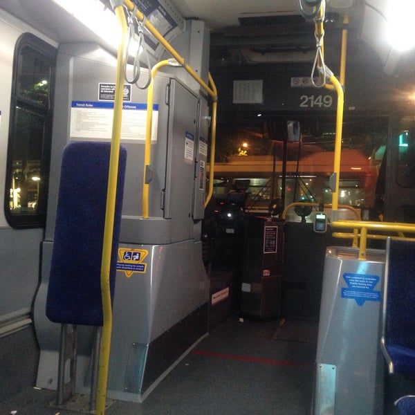 Bus Stop 50096 (4,6,7,10,19,22,209,210,N24) - Downtown Vancouver - 1 ...