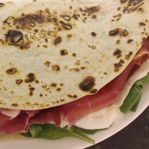 Le Tre Sorelle - piada e cassoni - Food Court