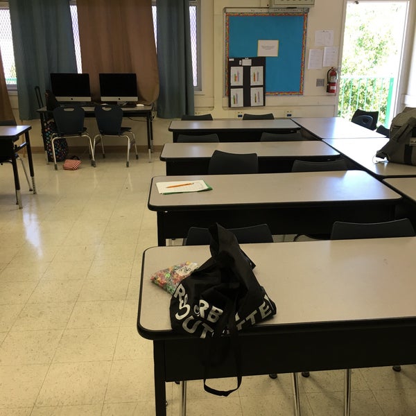 Selma Elementary School - Central Hollywood - 1 tip from 32 visitors