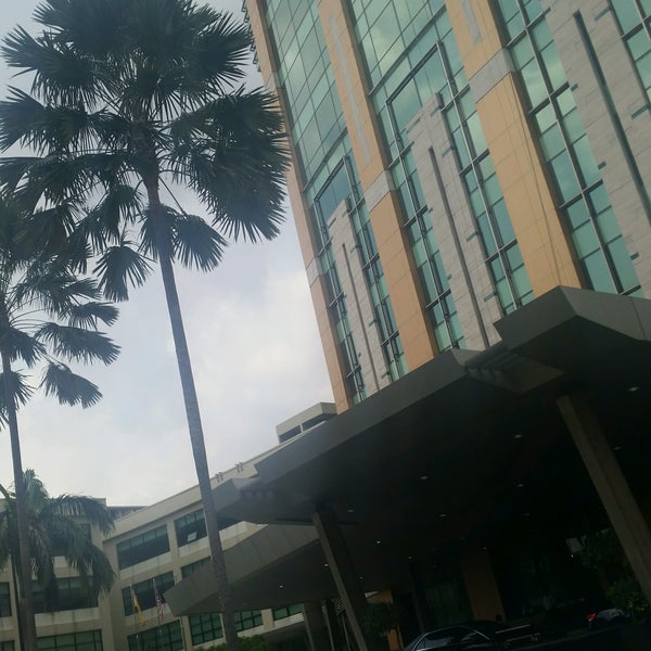 Photos at Persada PLUS - KM15 Persimpangan Bertingkat Subang