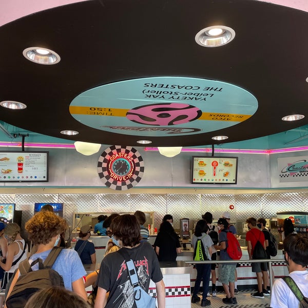 Coasters Drive-in - Fast Food Restaurant