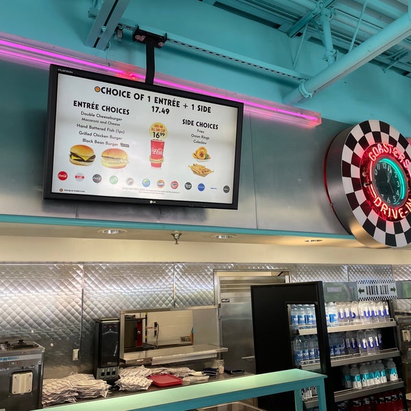 Coasters Drive-in - Fast Food Restaurant