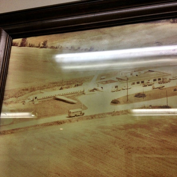 The Old Y Restaurant - American Restaurant