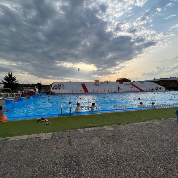 Plavecký stadion SK Slavia - Swimming Pool in Prague
