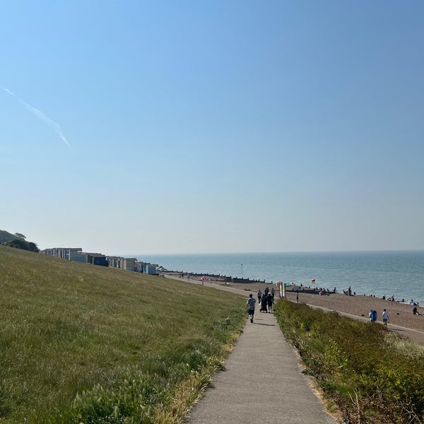 Tankerton Beach - Beach in Tankerton