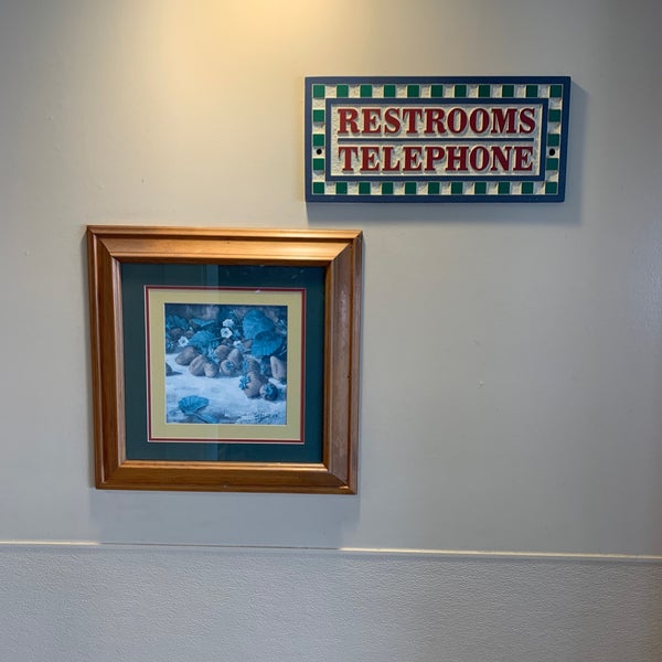 Carrows Restaurants - Restaurant in South Pasadena