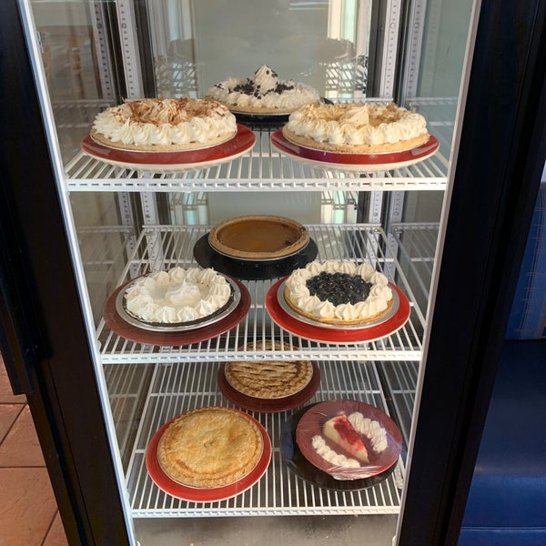 Carrows Restaurants - Restaurant in South Pasadena