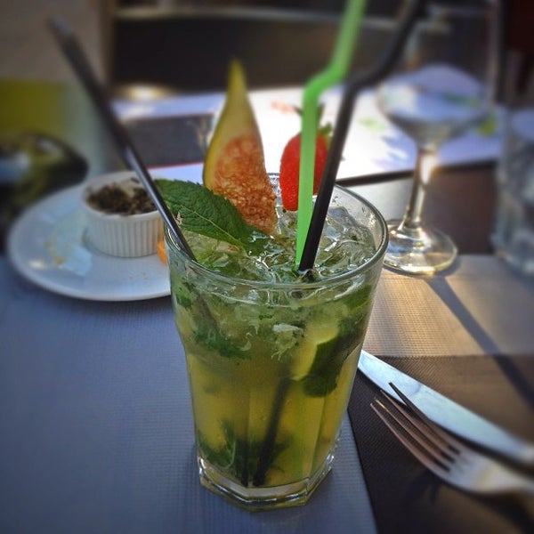 Le Café du Progrès - French Restaurant