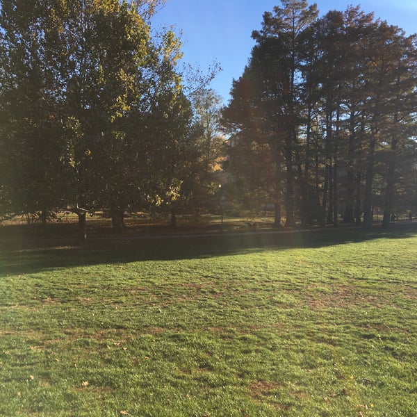 Photos at Dunn Meadow - Indiana University - 8 tips from 426 visitors