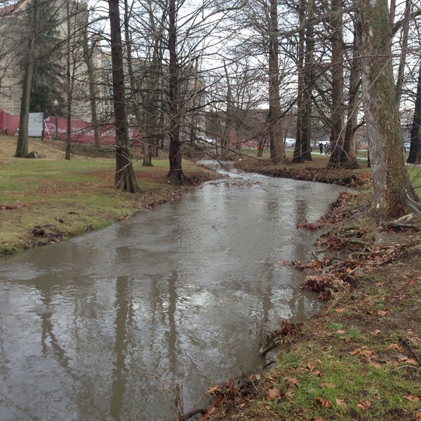 Photos at Dunn Meadow - Indiana University - 8 tips from 426 visitors
